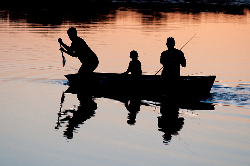 What is a trolling motor: a complete guide for anglers